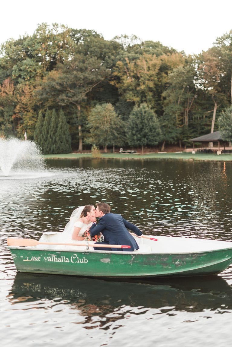 The Morrises | Lake Valhalla Club Wedding | Brittani Elizabeth Photography